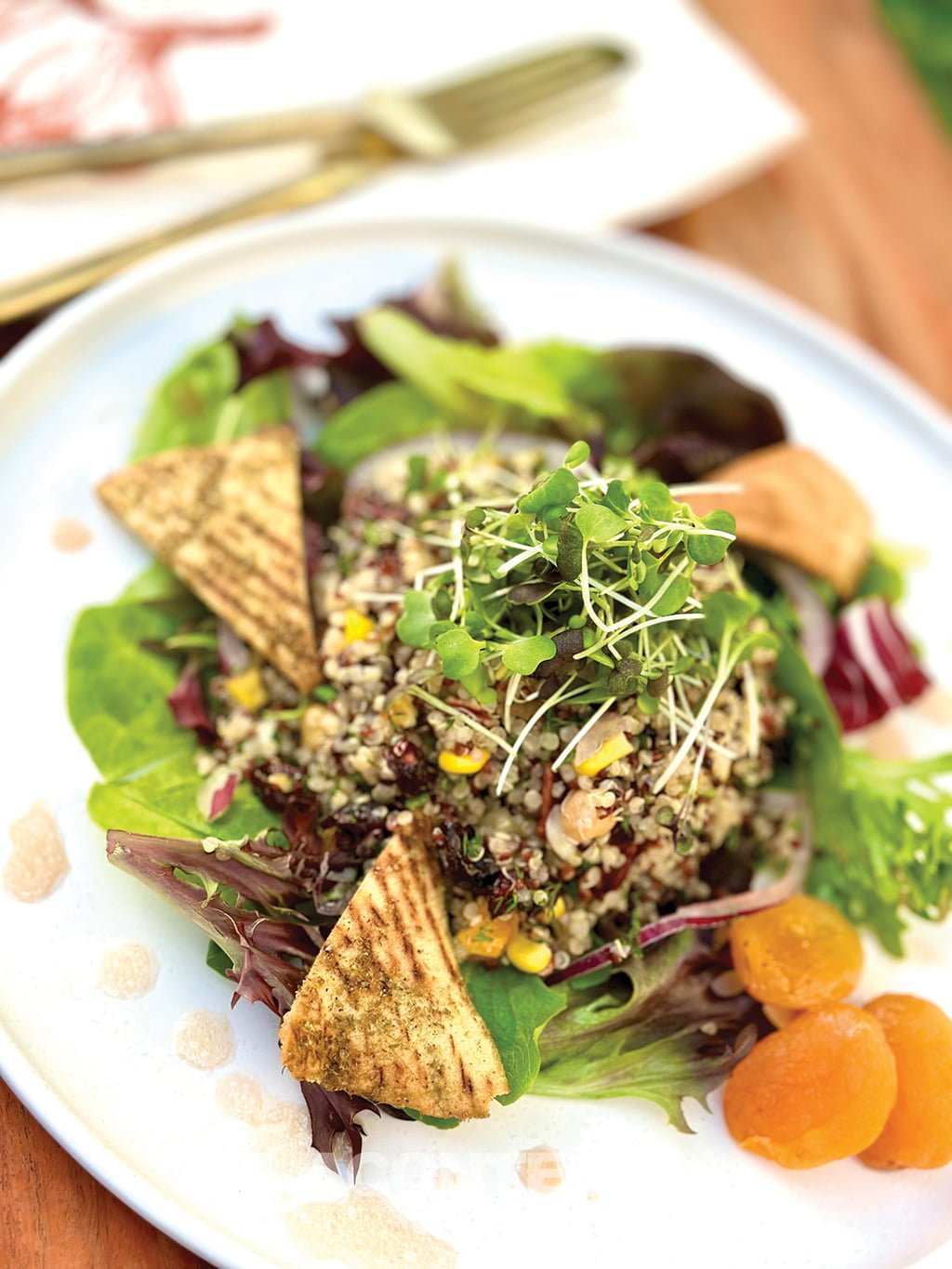 Salada de Quinoa - Acontece